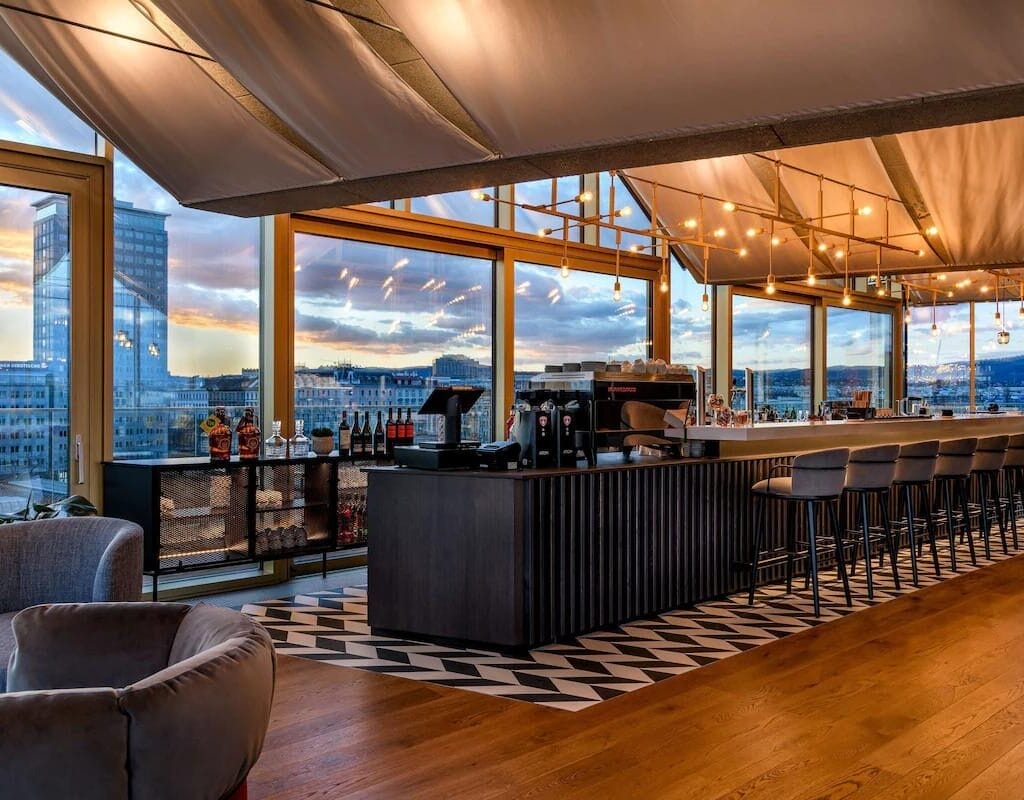Radisson RED Hotel - US meets Europe